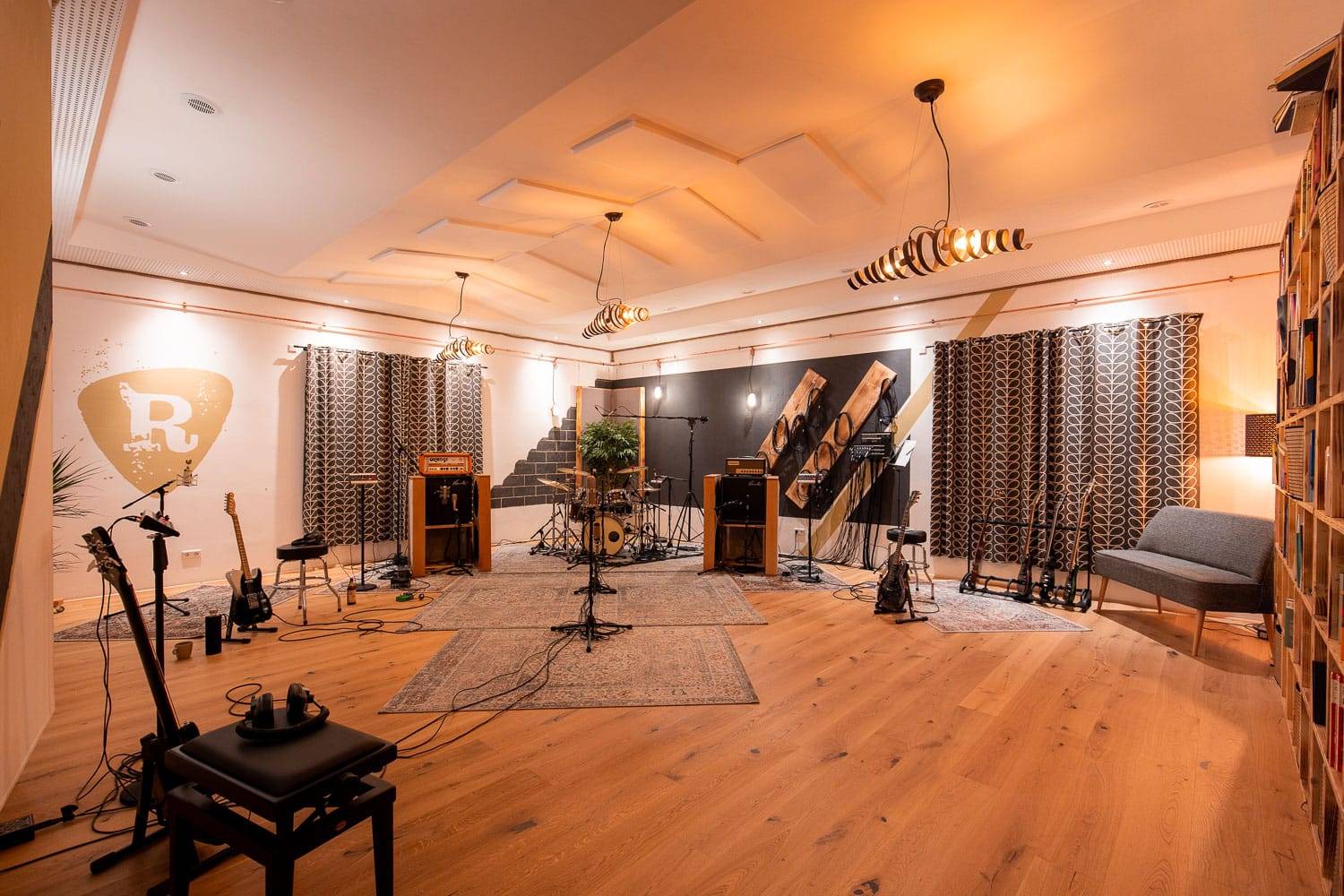 Professionelle Musikproduktion mit Flair | Rockmöhre™ Tonstudio